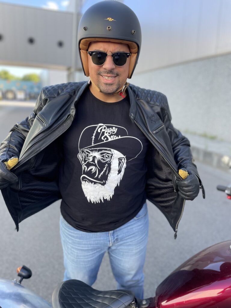 REVIEW Rusty Stitches Motorcycle Fashion - BikeBrewers.com REVIEW Rusty Stitches Motorcycle Fashion - BikeBrewers.com