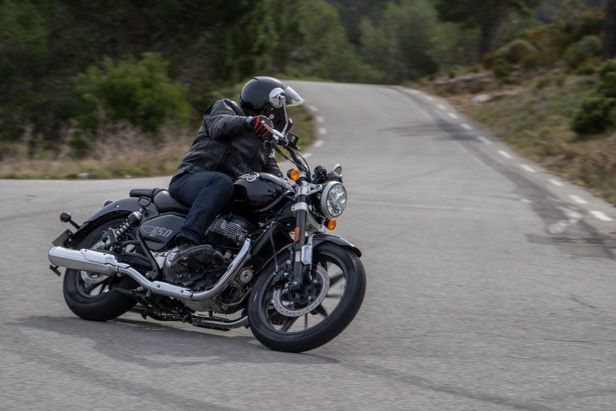 Royal Enfield's Super Meteor: a cruiser bike honoring its heritage ...