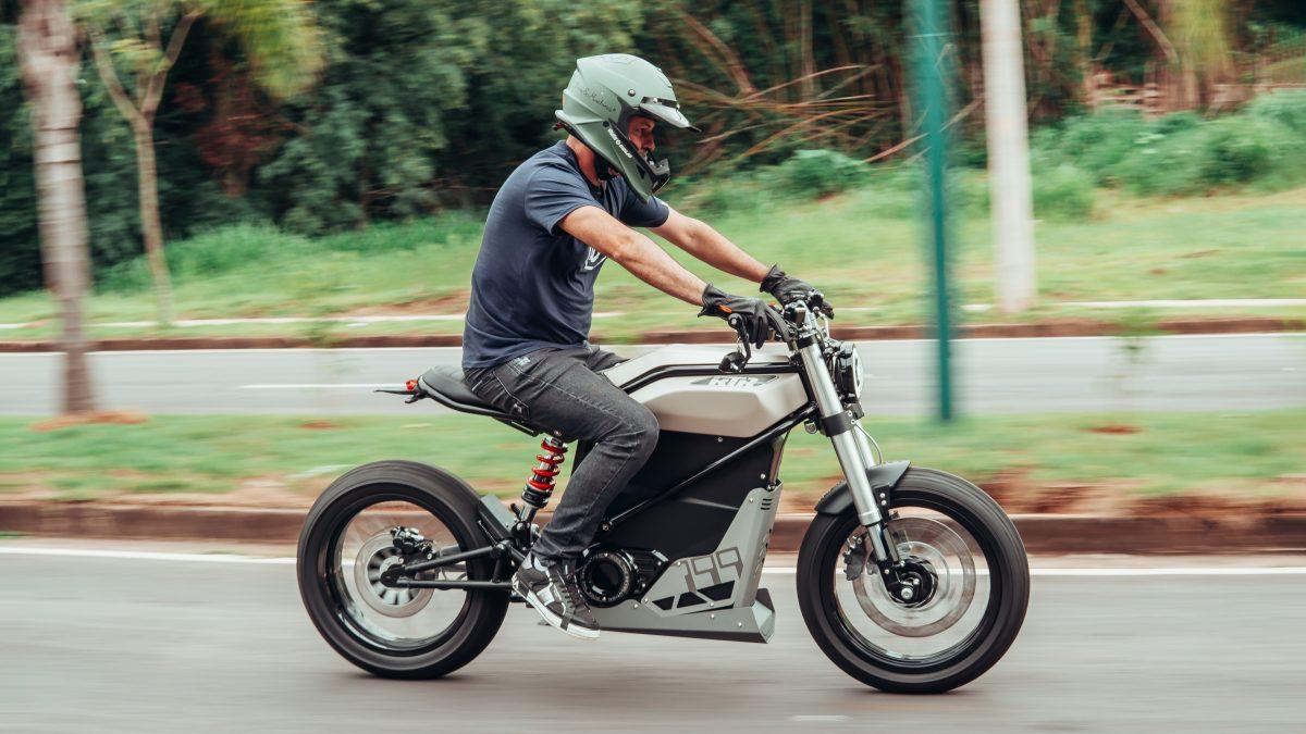 RTR Electric motorcycles - Startup presents scrambler with classic ...