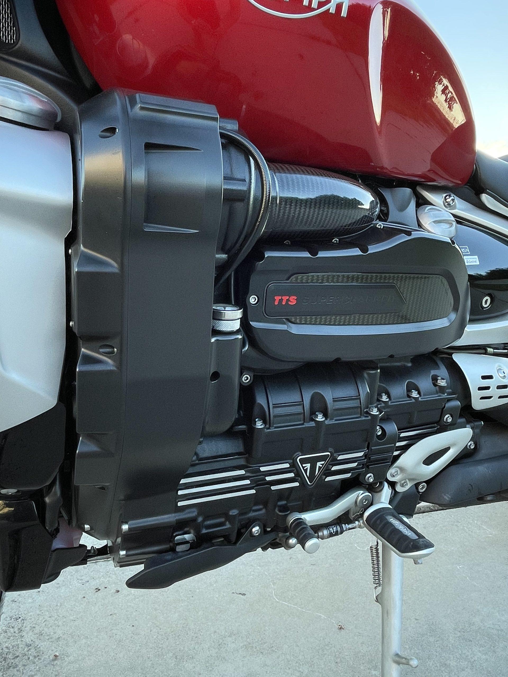 Unleashing the Beast: The Triumph Rocket 3R Supercharged by Roké Motors ...